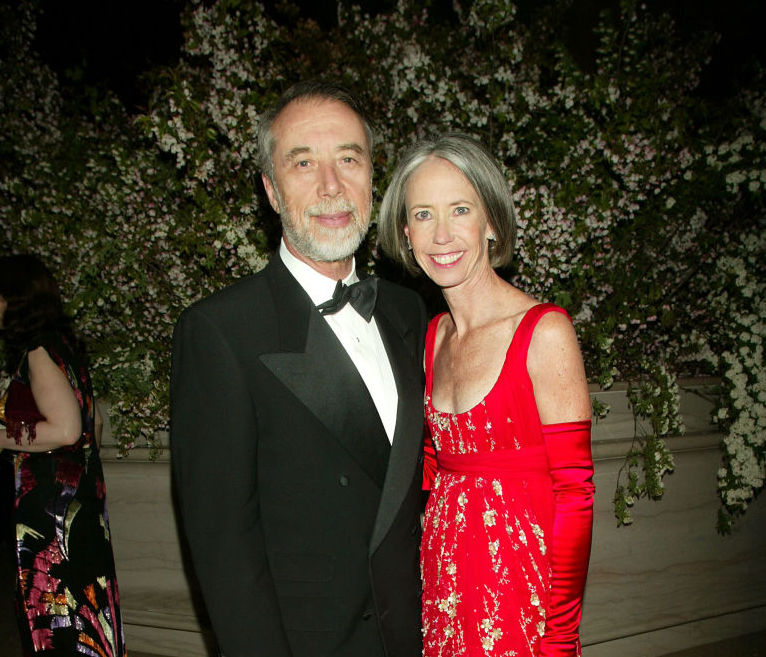 Inside the Trial All the Billionaires Are Watching - Vicky Ward